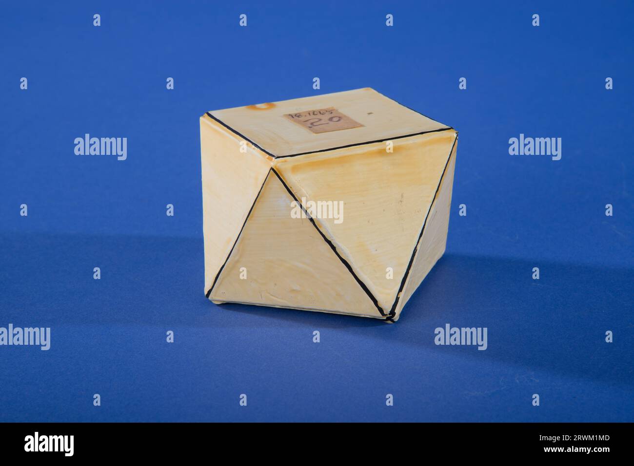 Antiprism hi-res stock photography and images - Alamy