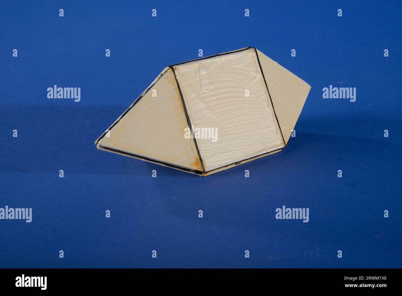 Geometric model. Polyhedron by Martin Berman, Elongated Triangular ...