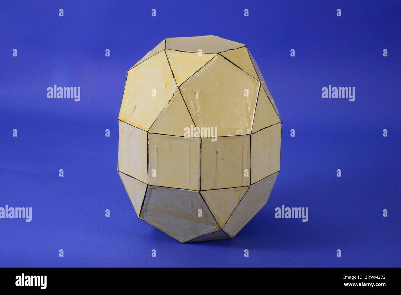Polyhedron model by Martin Berman, Elongated Pentagonal Gyrobirotunda ...