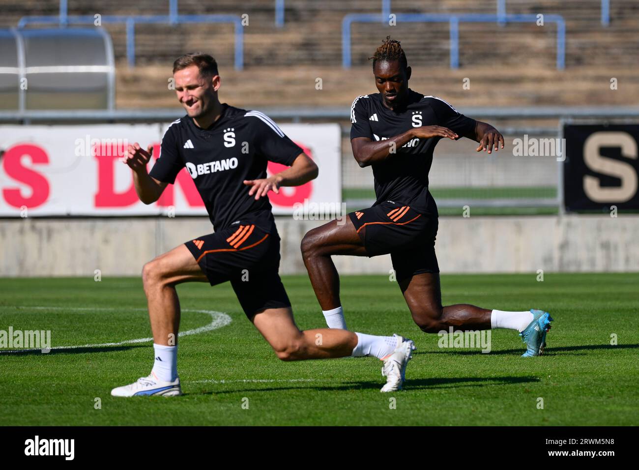 Soccer players of ac sparta praha hi-res stock photography and images ...