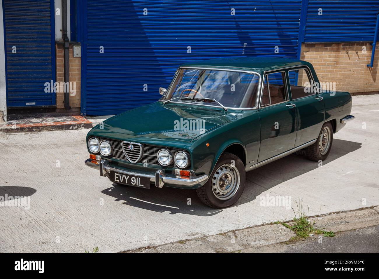 Alfa Romeo 2000 saloon parked in an urban setting Stock Photo - Alamy