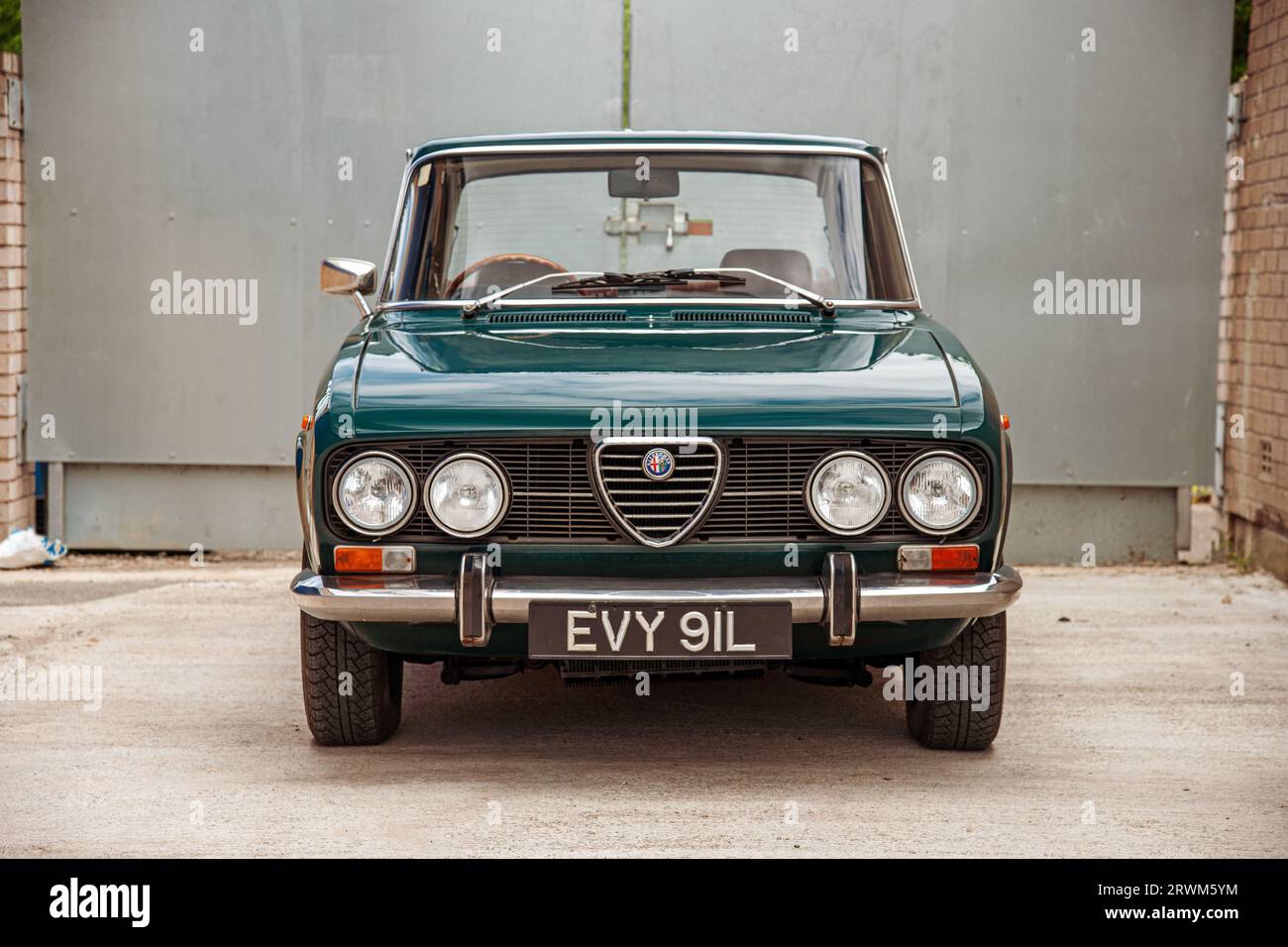 Alfa Romeo 2000 saloon parked in an urban setting Stock Photo - Alamy