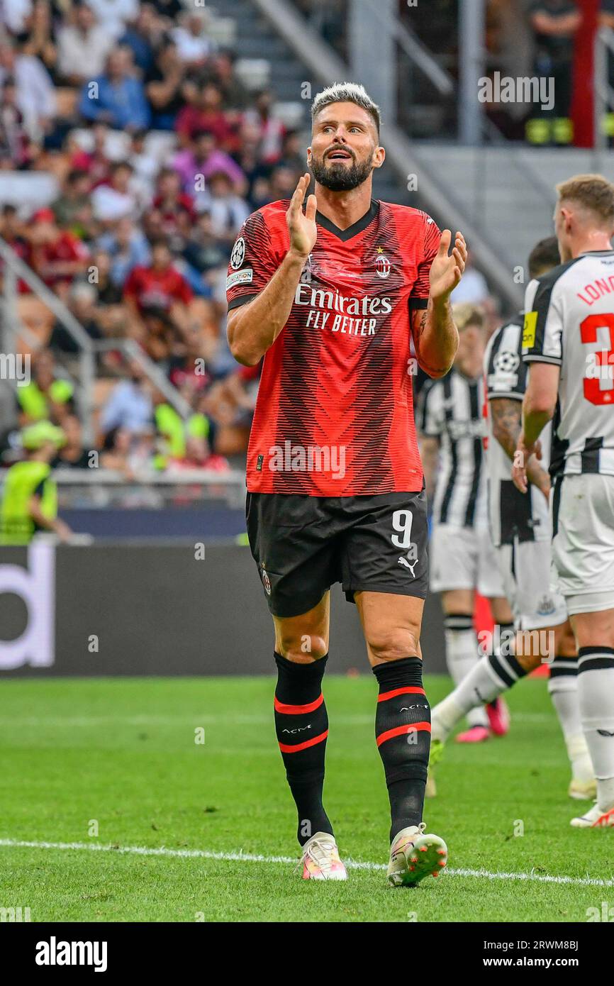 Ac milán vs newcastle united hi-res stock photography and images - Alamy