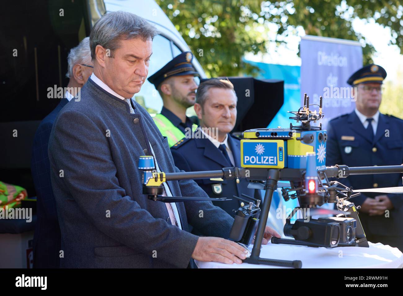Freilassing, Germany. 20th Sep, 2023. Markus Söder, (l, CSU) Prime ...