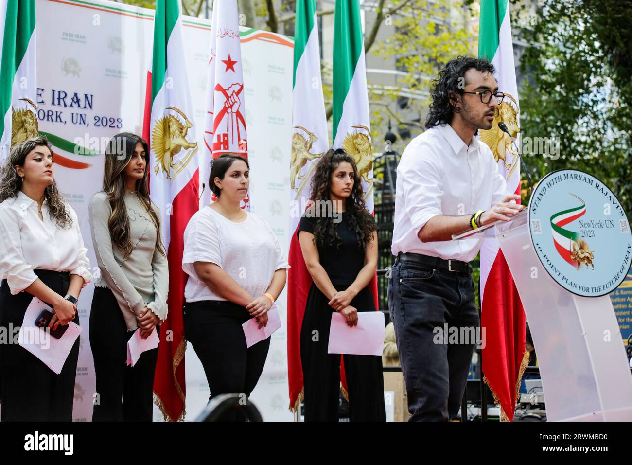 New York, United States. 19th Sep, 2023. Iranian students honor the ...