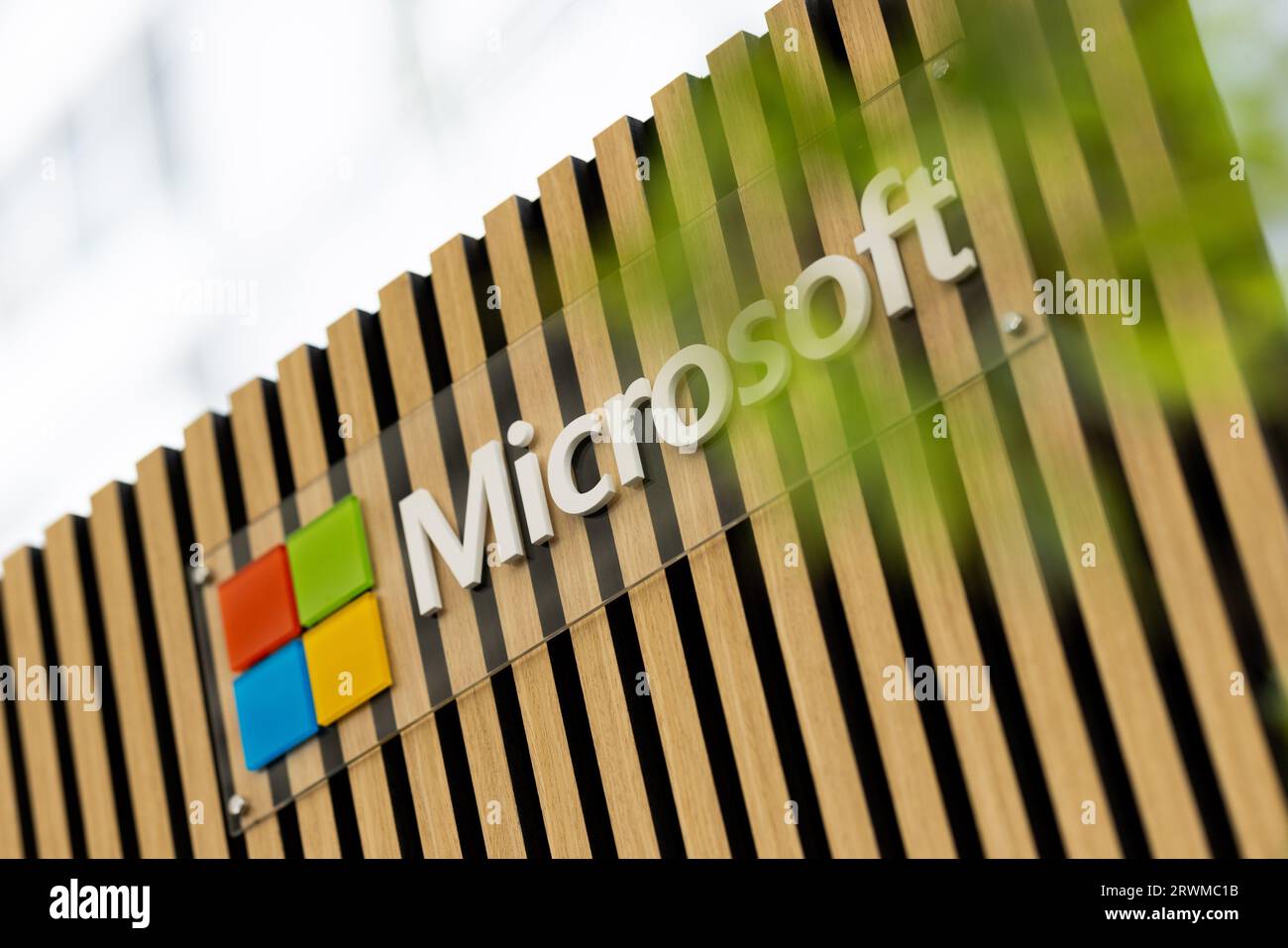 Microsoft logo 2023 hi-res stock photography and images - Alamy