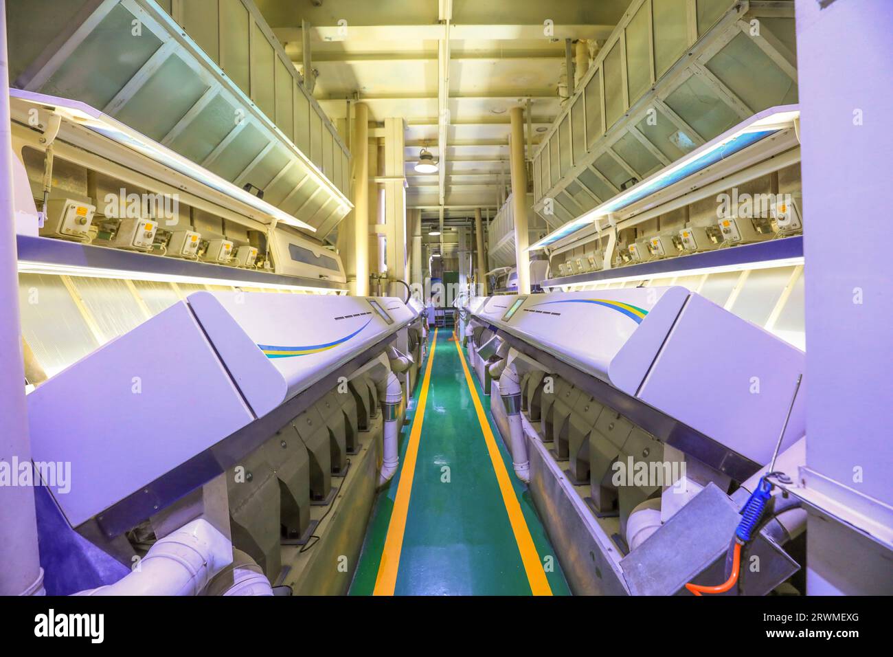 Rice processing plant hi-res stock photography and images - Alamy
