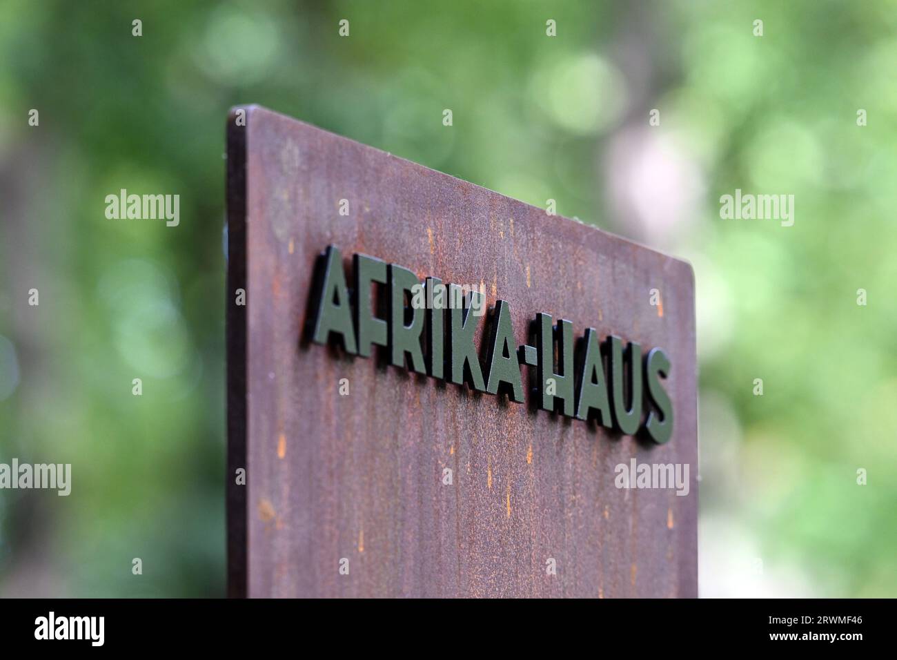 Berlin, Germany. 20th Sep, 2023. The newly inaugurated memorial stele ...