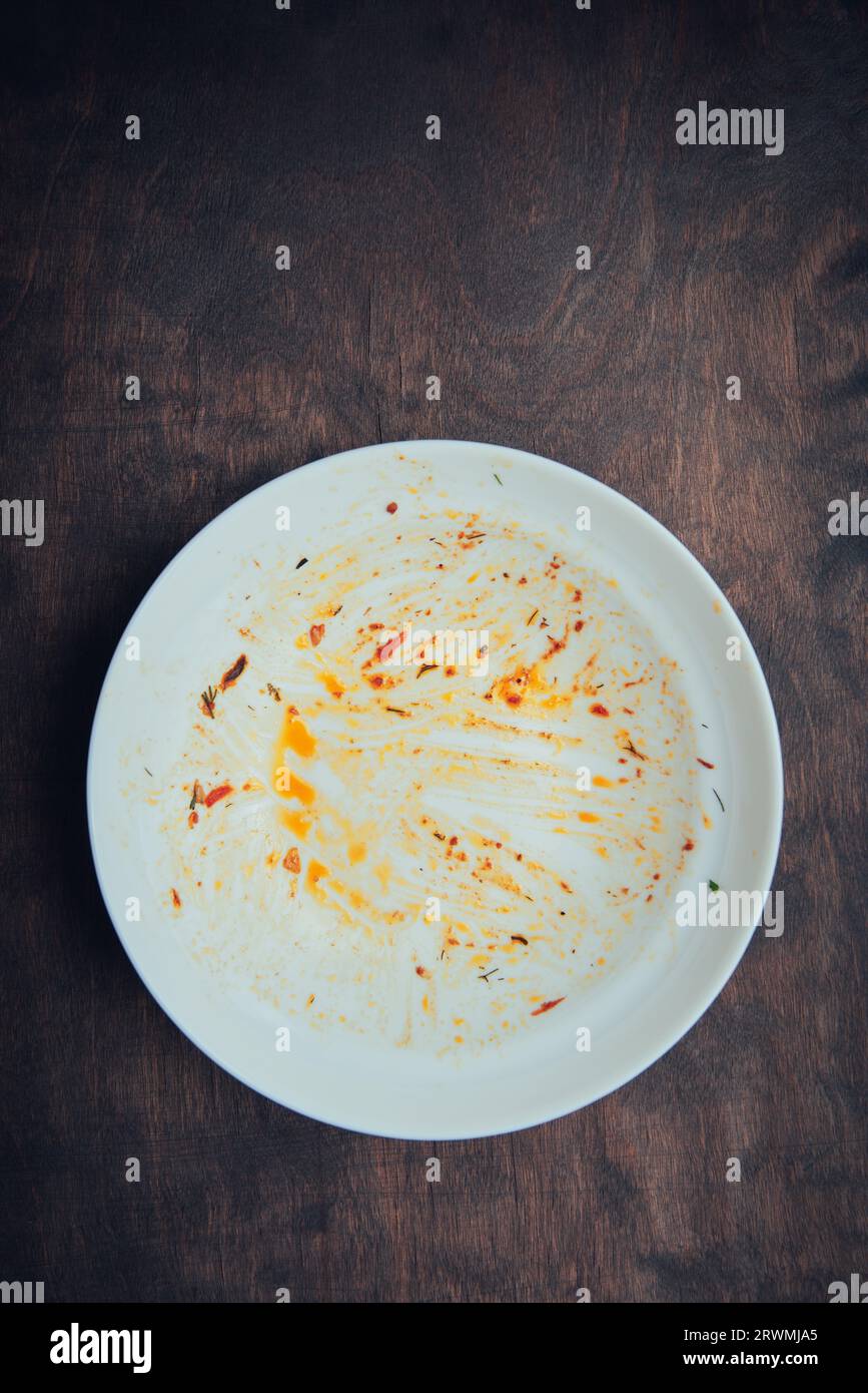 Empty dinner plate after meal hi-res stock photography and images - Alamy
