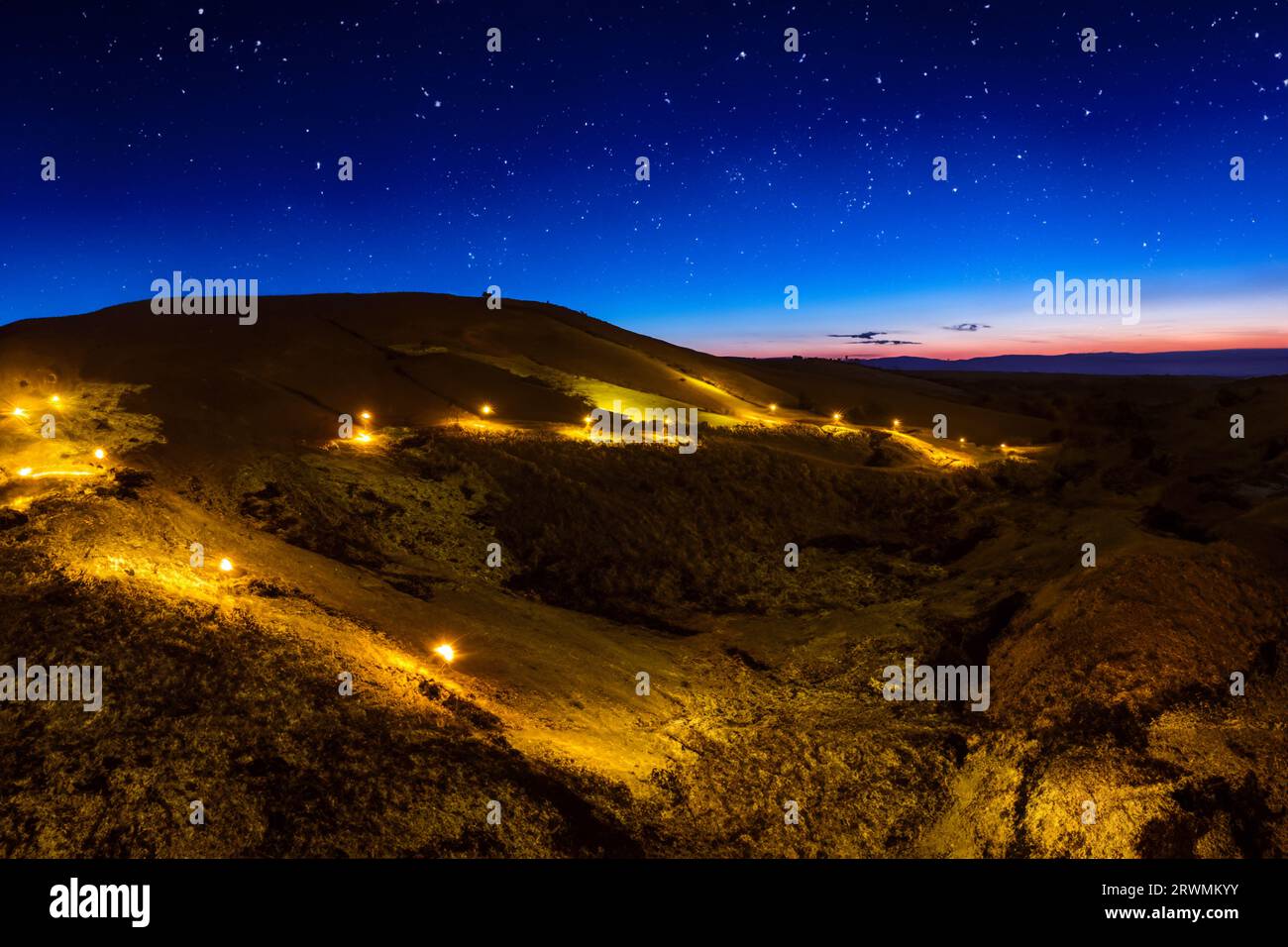 night landscape with stars of the Tuscan hills in Italy Stock Photo - Alamy