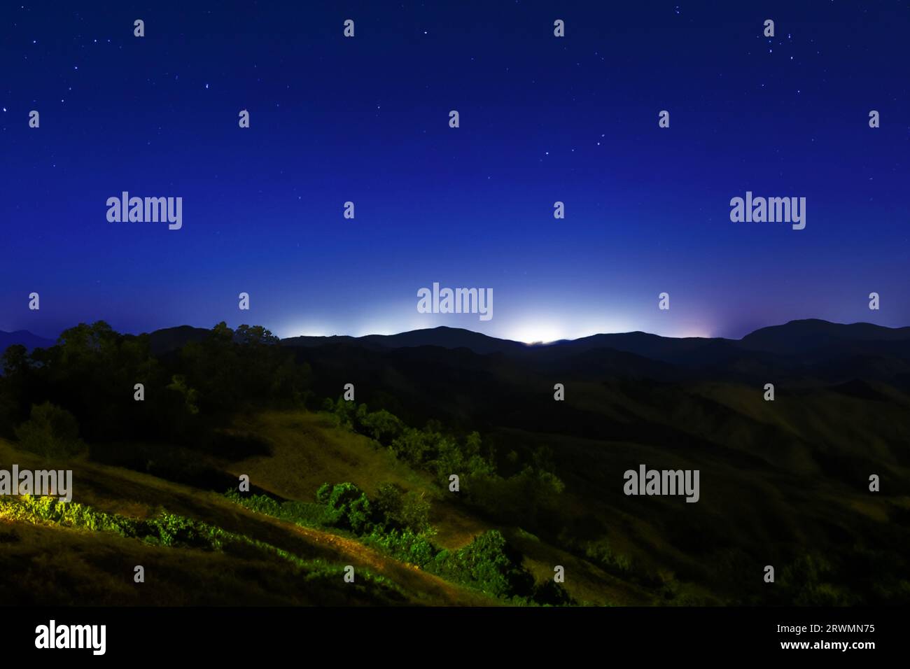 night landscape with stars of the Tuscan hills in Italy Stock Photo - Alamy