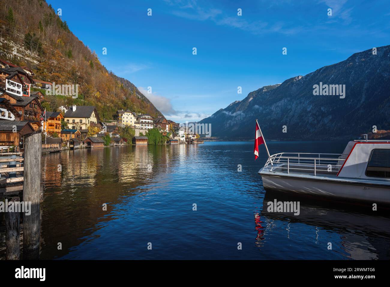 Boat flag hi-res stock photography and images - Alamy