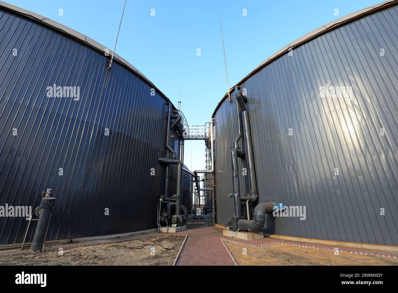 Anaerobic fermentation tank hi-res stock photography and images - Alamy