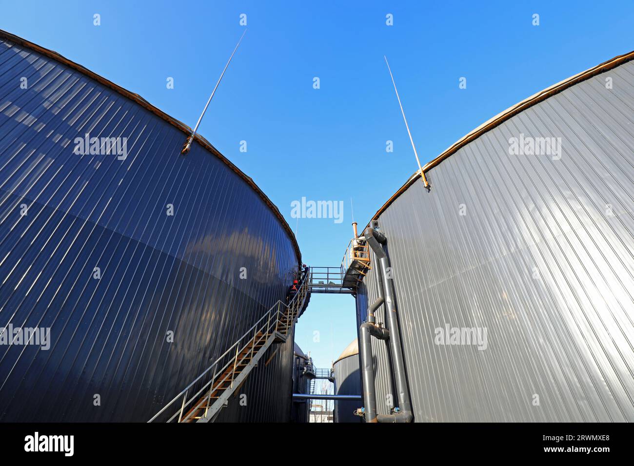 The huge anaerobic fermentation tank is in a factory in North China ...