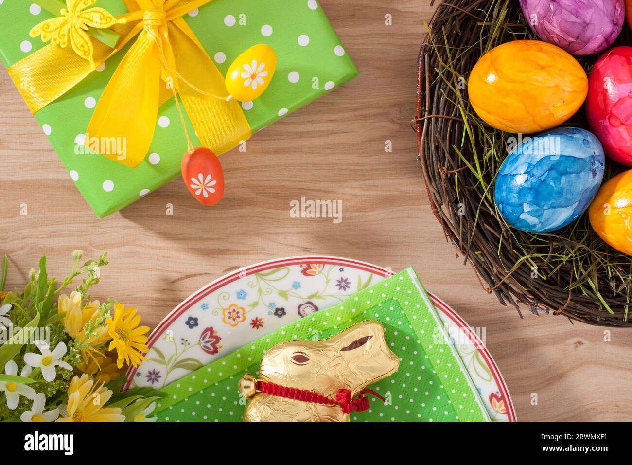Easter surprise present Stock Photo - Alamy