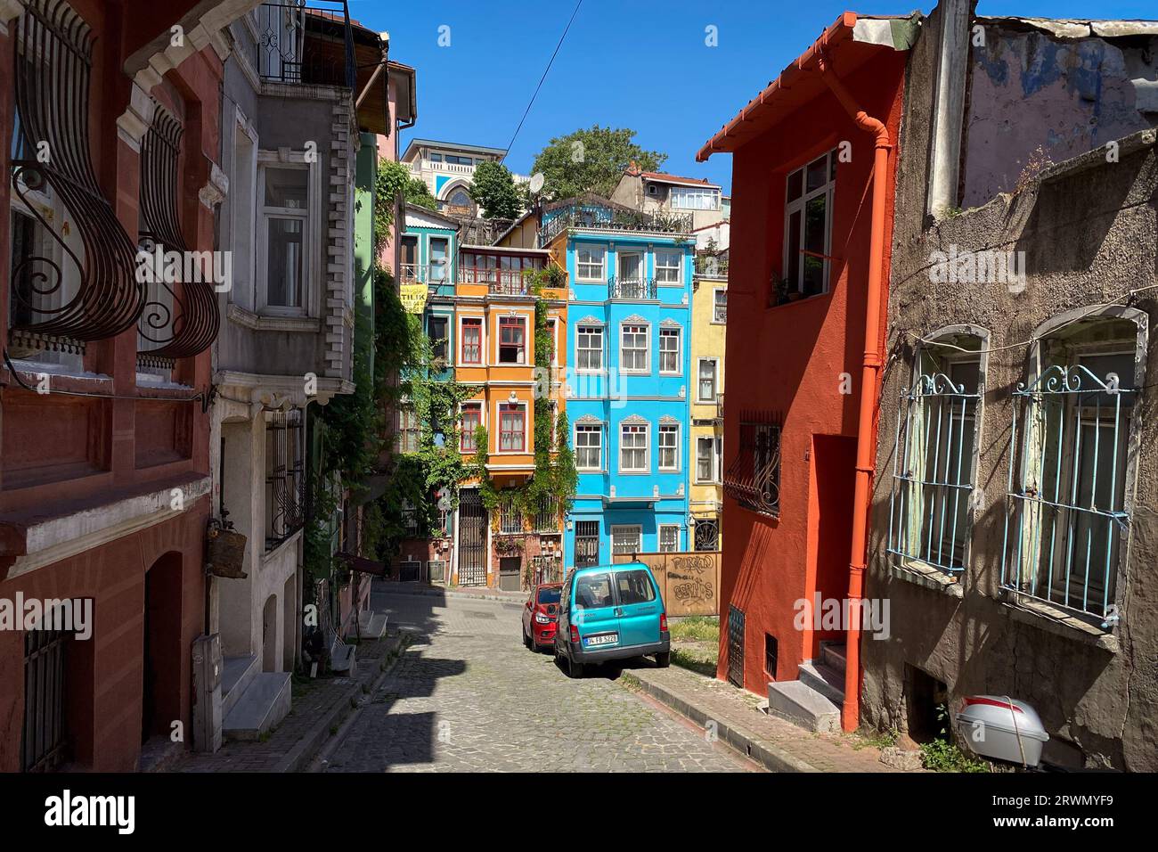 Kiremit cadesi hi-res stock photography and images - Alamy