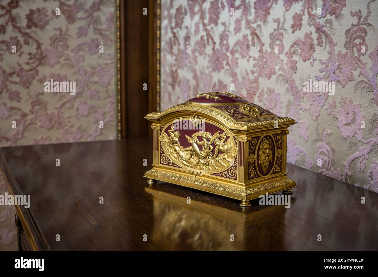 BUCHAREST, ROMANIA 2022: The Ceausescu Palace Spring Palace. house of ...