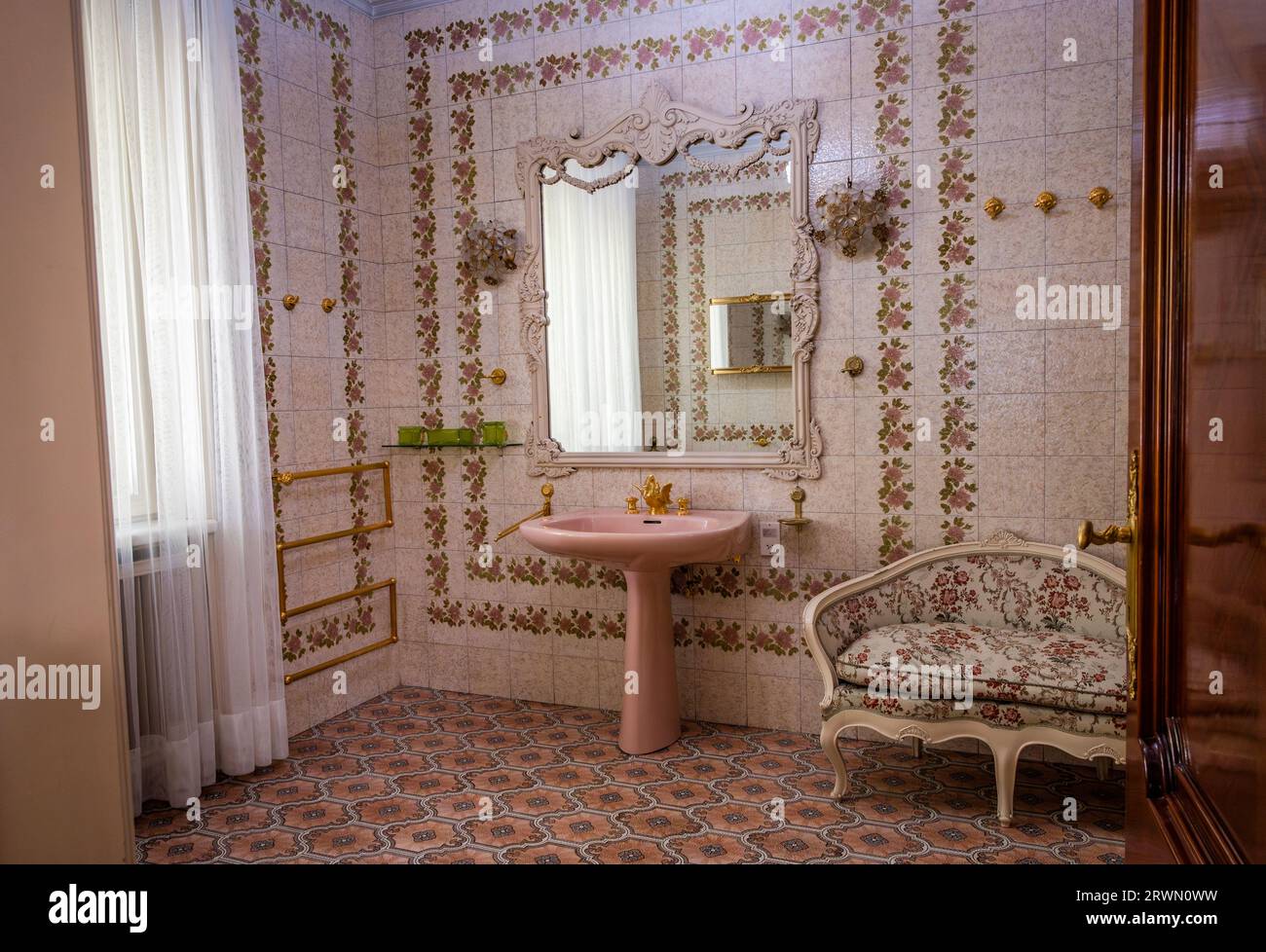 BUCHAREST, ROMANIA 2022: The Ceausescu Palace Spring Palace. house of ...