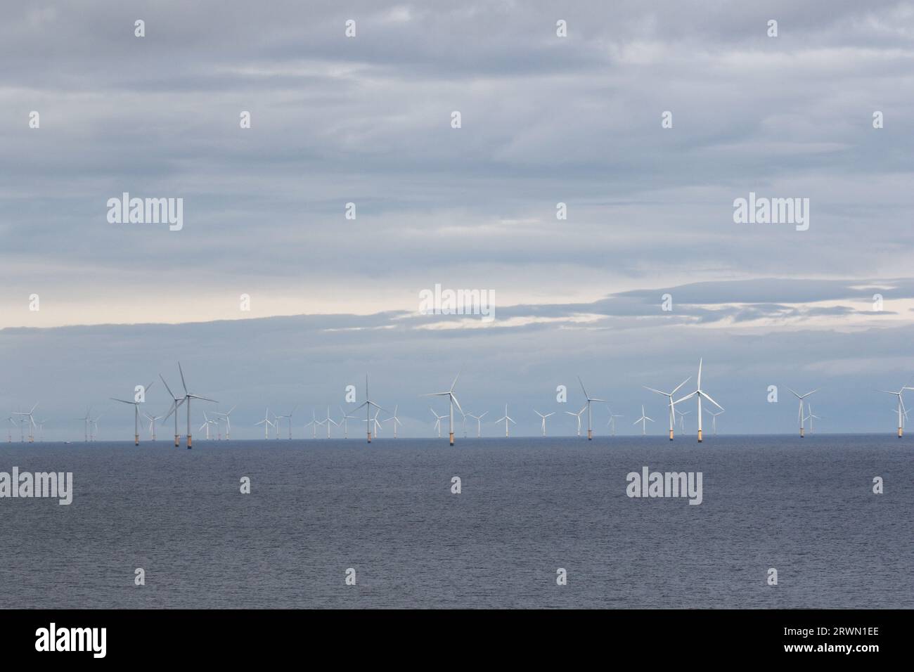 Offshore energy source hi-res stock photography and images - Alamy