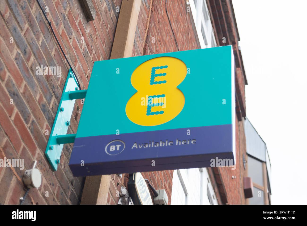 Iphone 15 english hi-res stock photography and images - Alamy