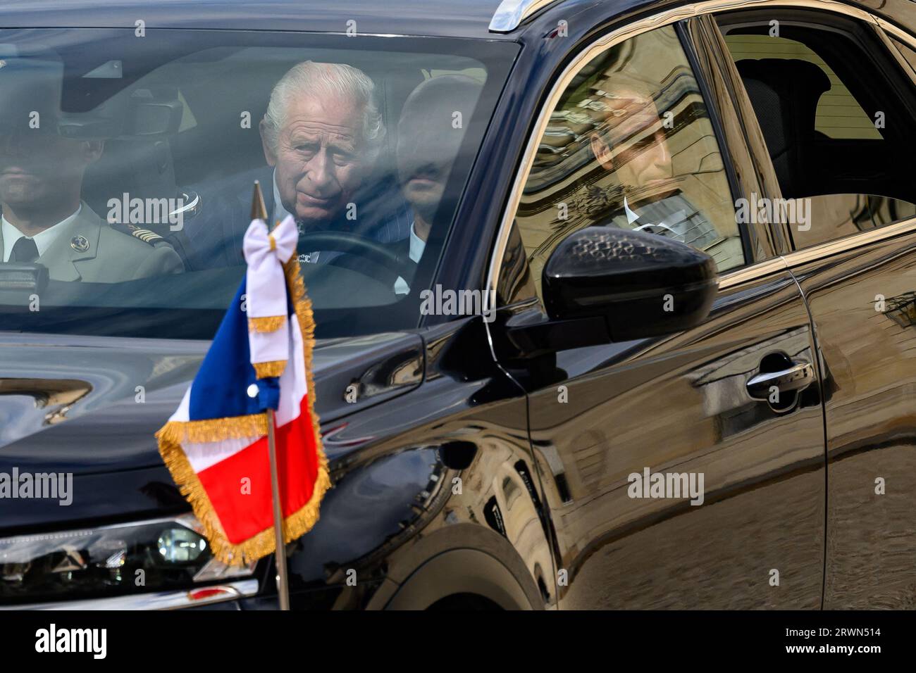 Paris, France. 20th Sep, 2023. King Charles III arrives at the Elysee ...