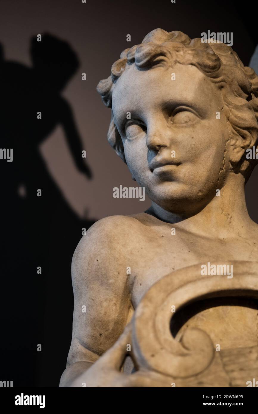 Statue and Shadow Stock Photo - Alamy