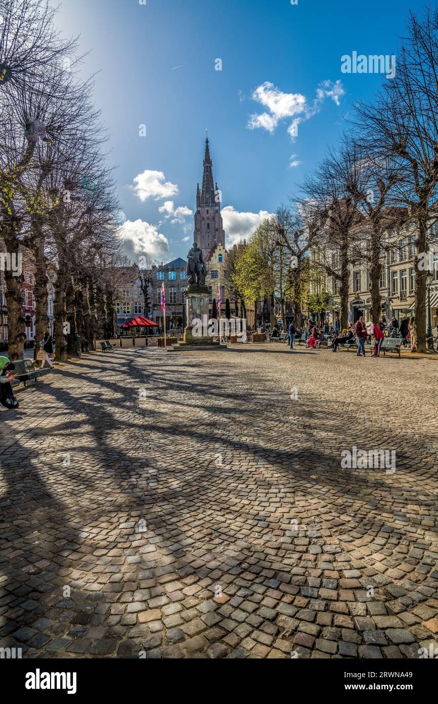 Bruge architecture hi-res stock photography and images - Alamy