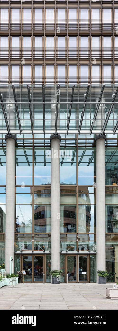 One Bishopsgate Plaza at 150 Bishopsgate, comprises a luxury hotel ...