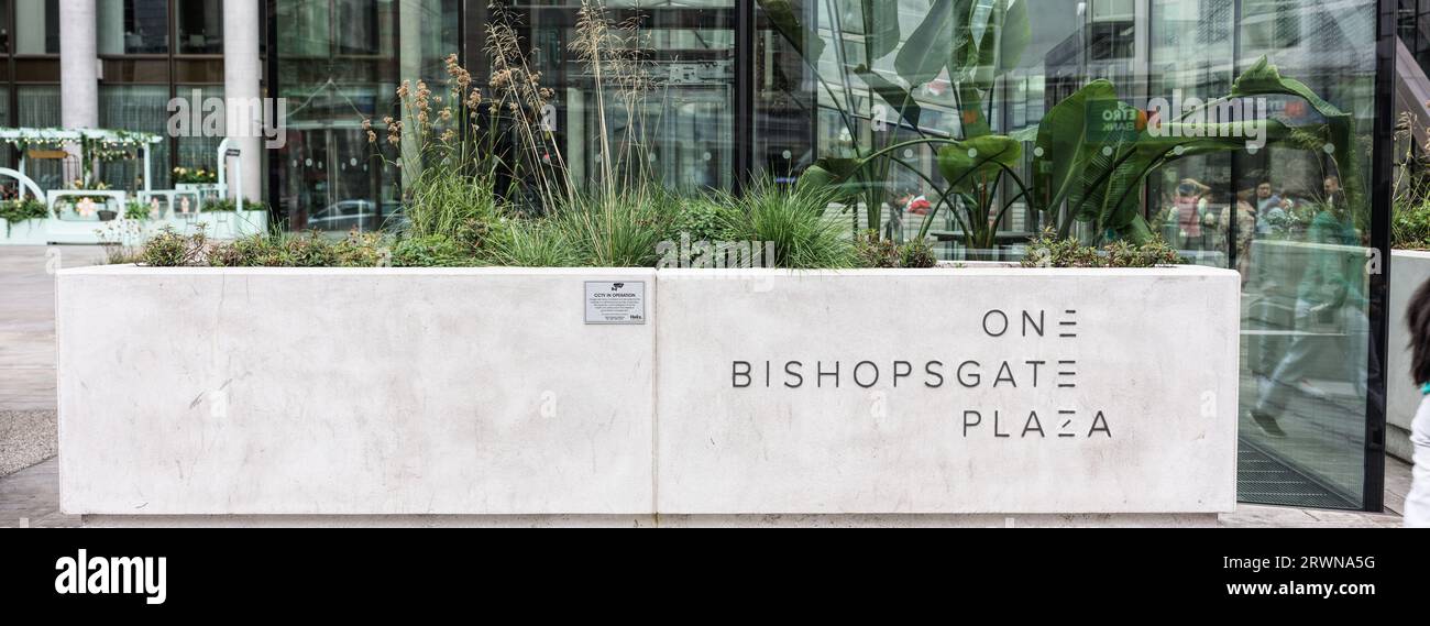 One Bishopsgate Plaza at 150 Bishopsgate, comprises a luxury hotel ...