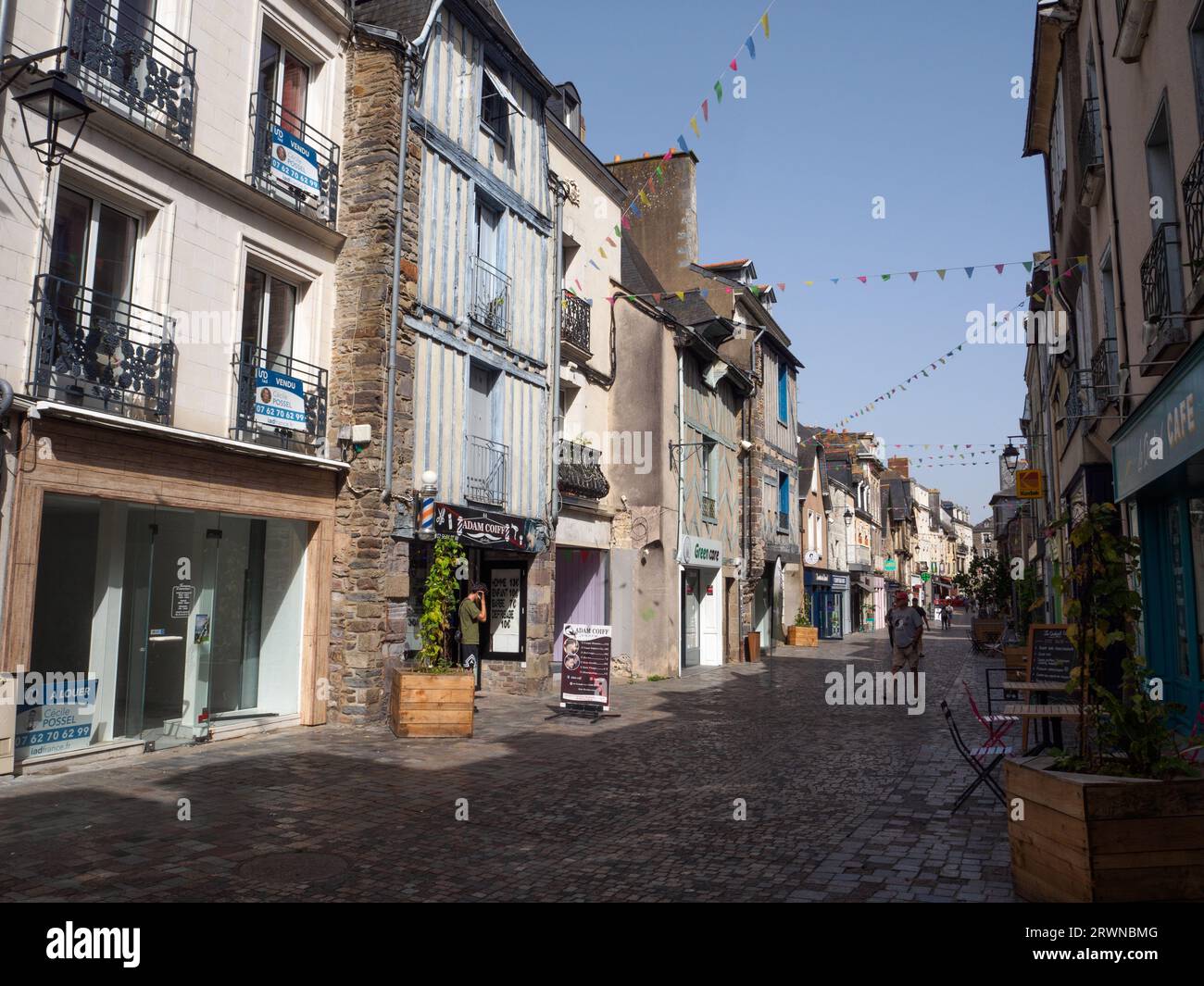The Grande Rue in Redon, Brittany, timber framed buildings Stock Photo ...