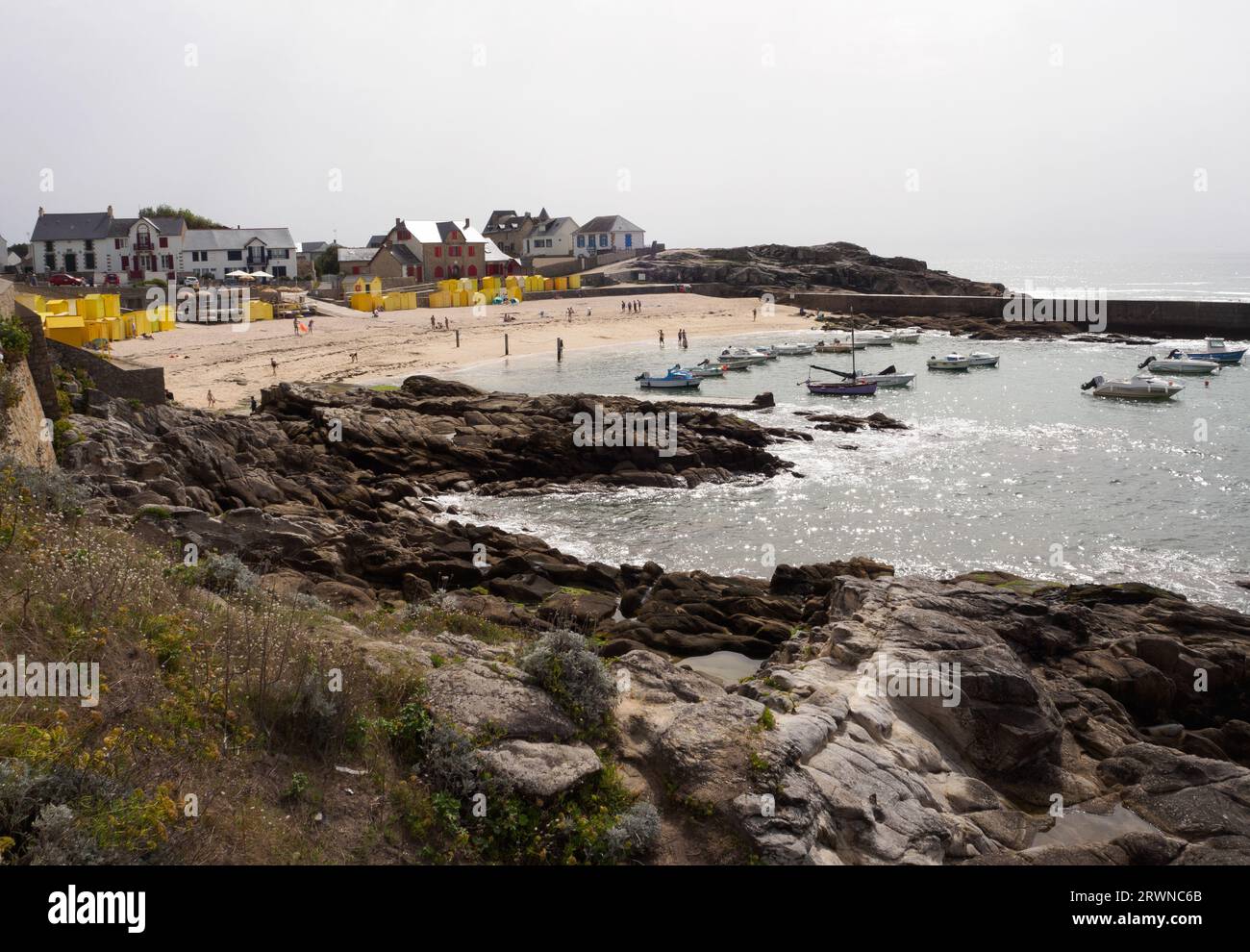 Plage Saint Michel, Batz sur Mer, southern Brittany Stock Photo - Alamy