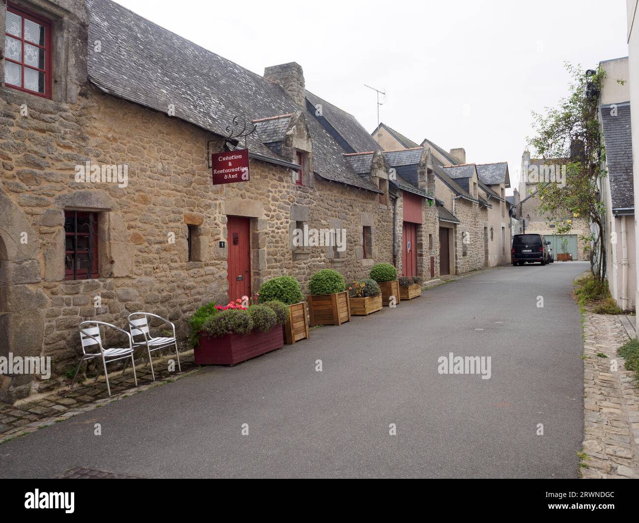 Stone terrace hi-res stock photography and images - Alamy