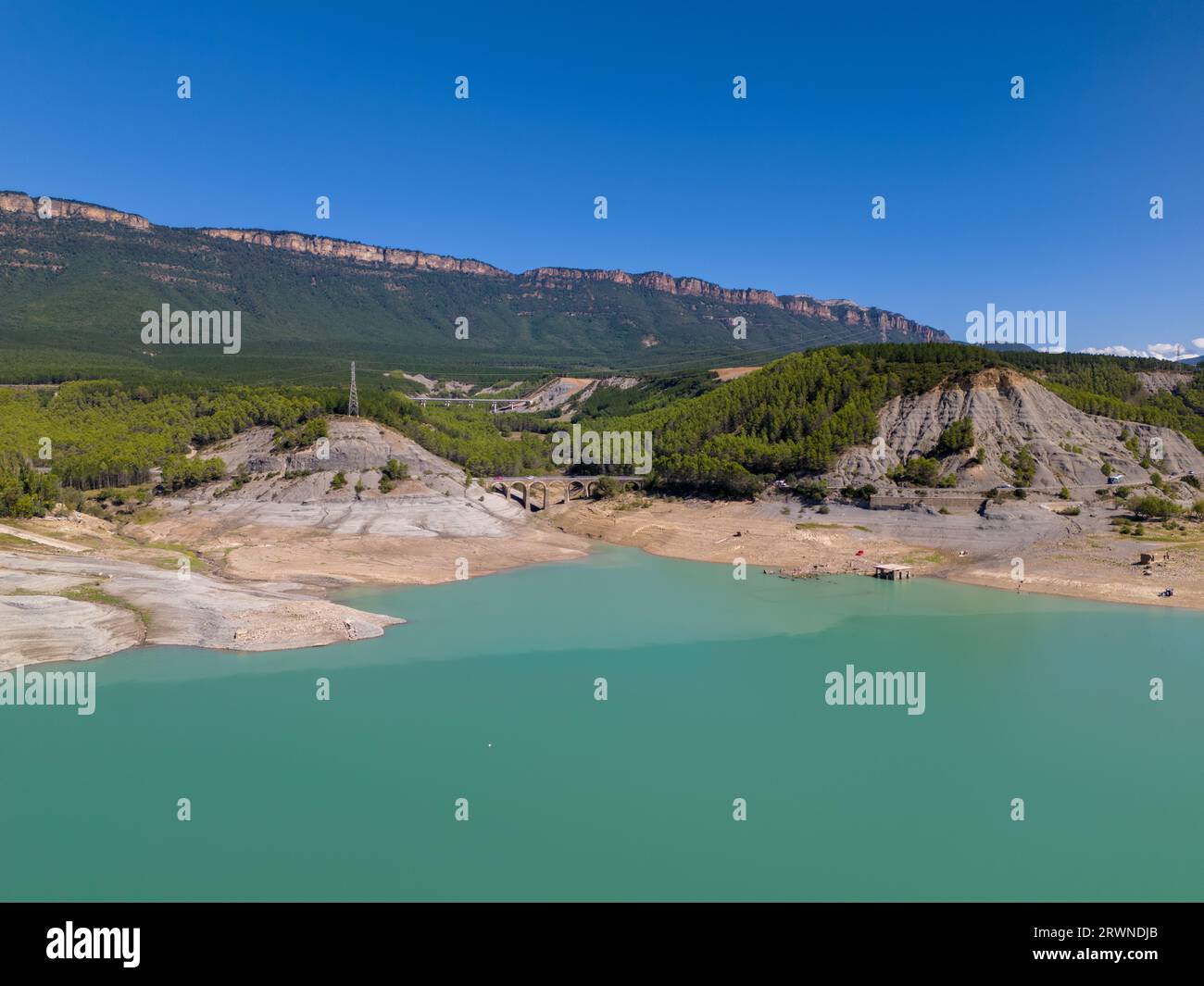 Pyrenees lake hi-res stock photography and images - Alamy