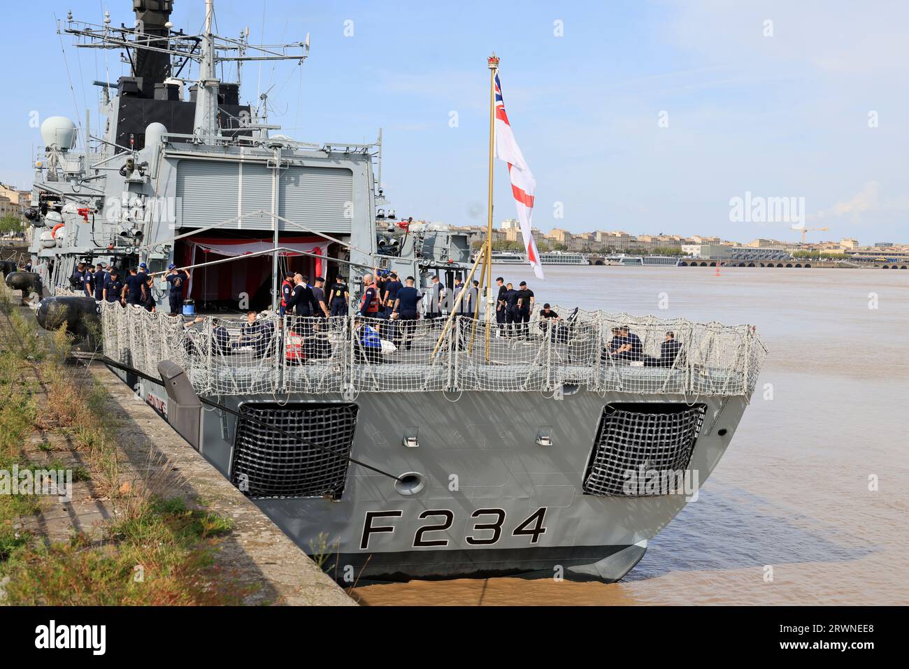 Hugo docking hi-res stock photography and images - Alamy