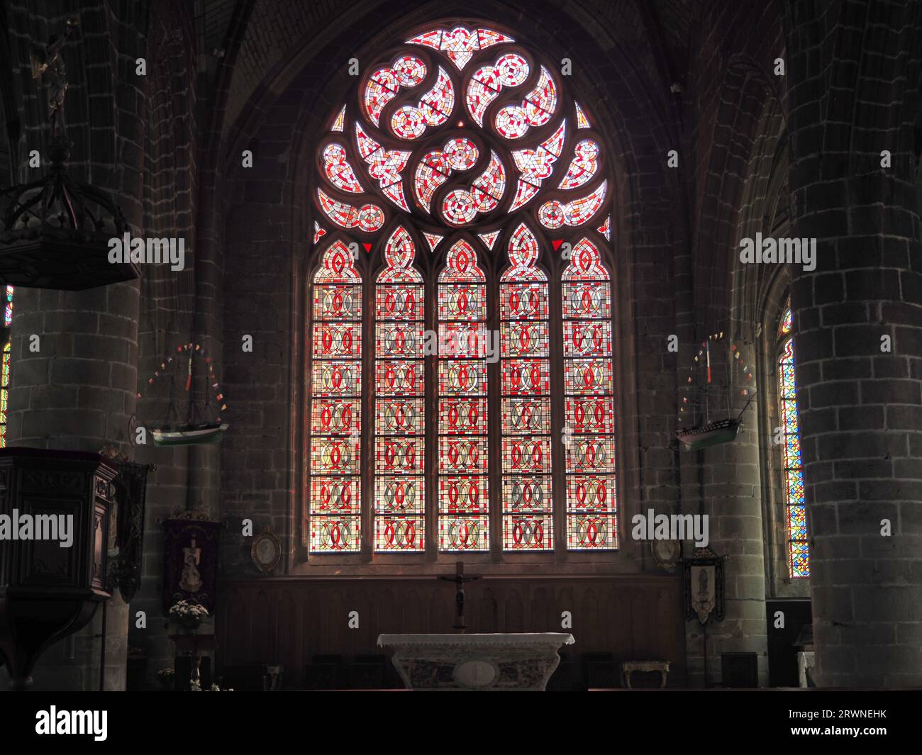 Modern church notre dame hi-res stock photography and images - Alamy
