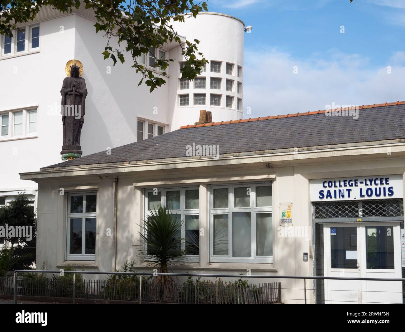 College Lycee Saint Louis, Saint Nazaire Stock Photo - Alamy