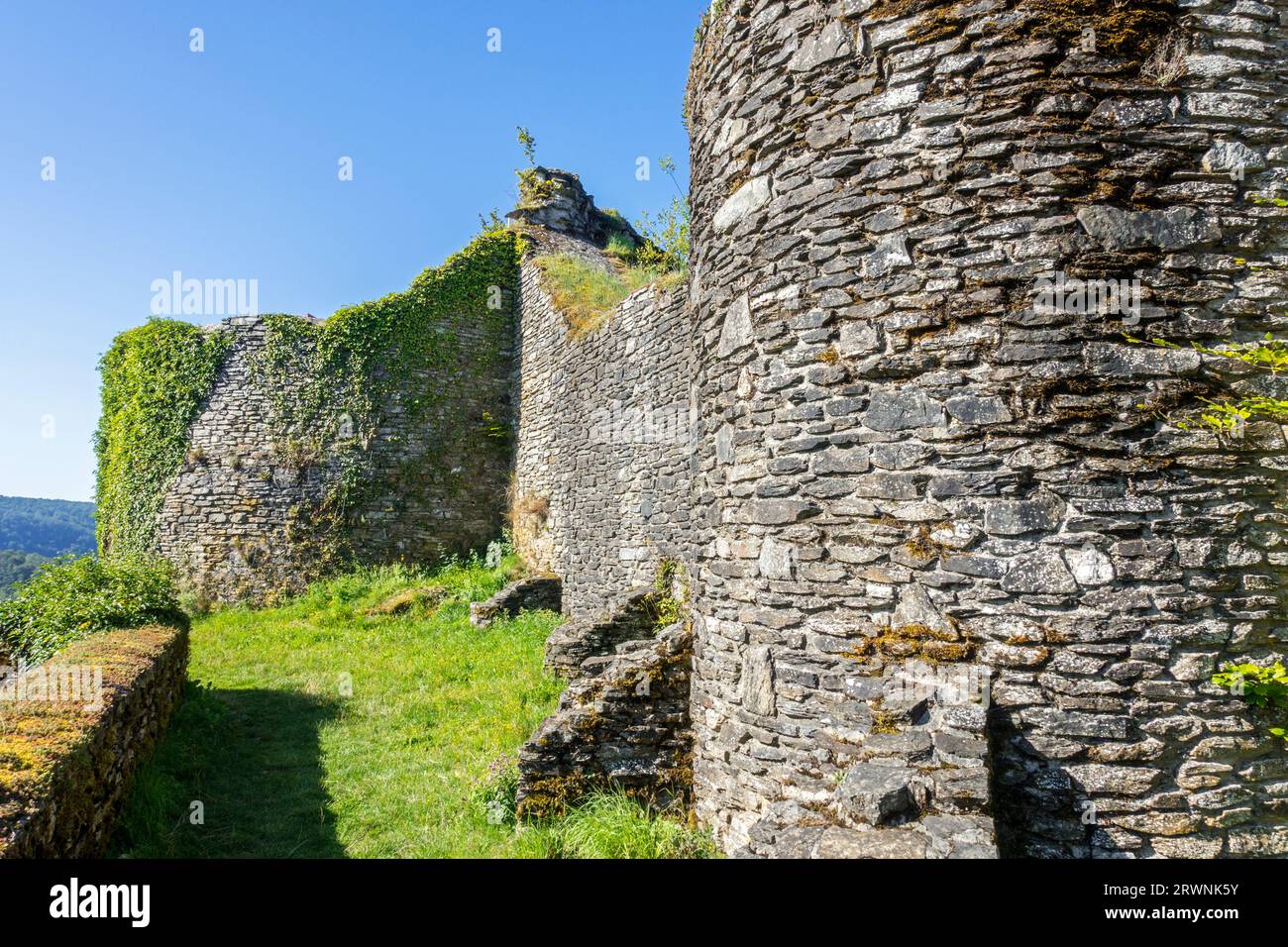 Wall buttresses hi-res stock photography and images - Alamy