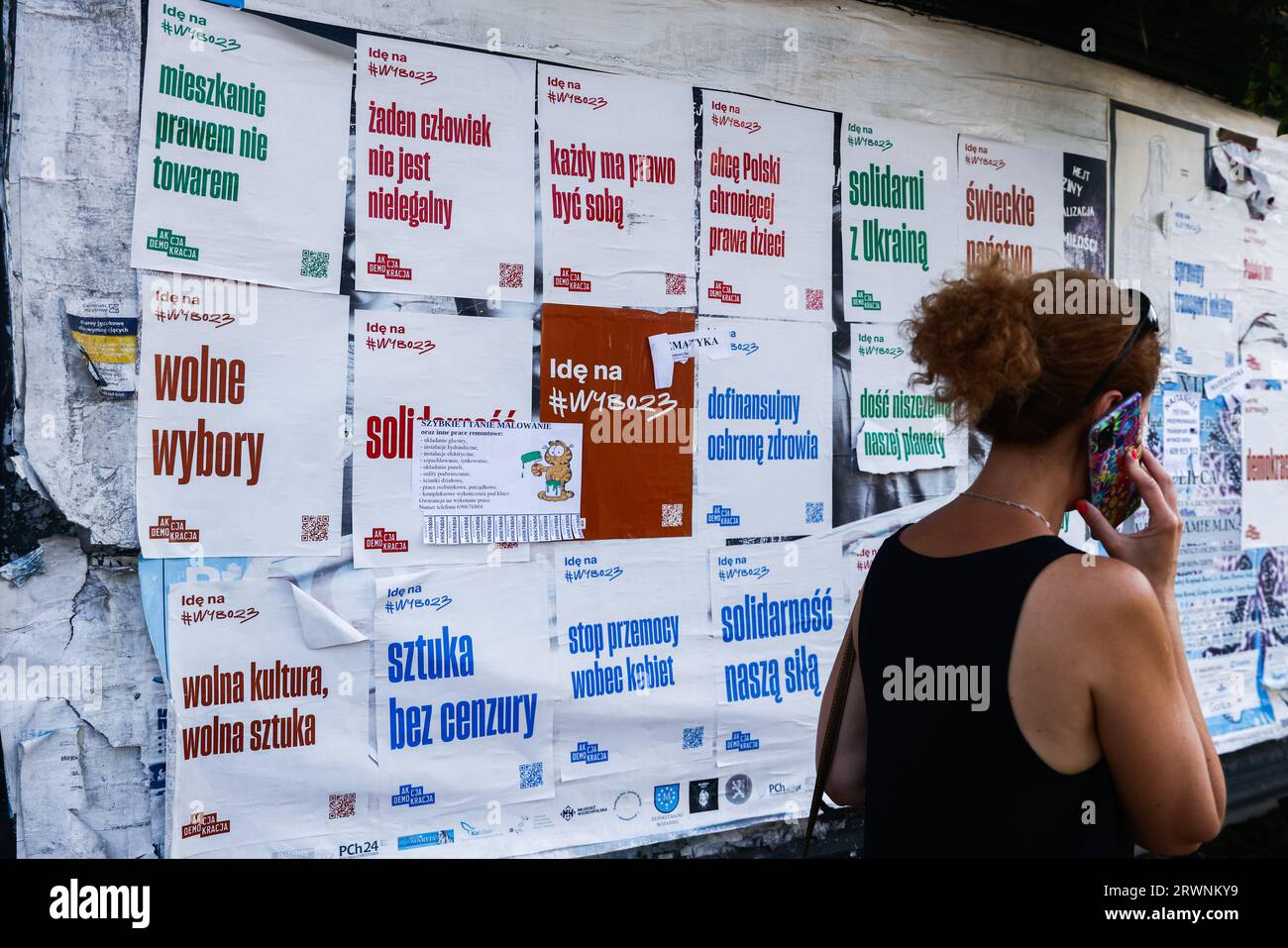 Krakow, Poland. 18th Sep, 2023. Posters with pre-election slogans are ...