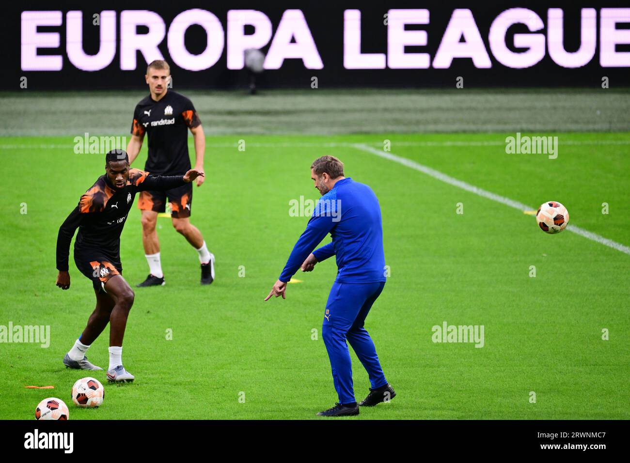 AMSTERDAM - Interim coach Jacques Abardonado of Olympique Marseille ...