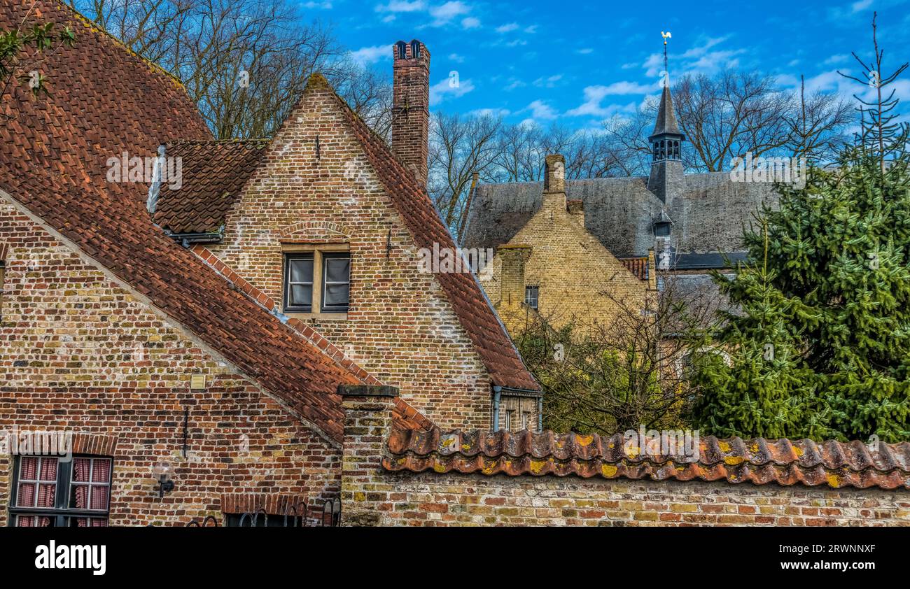 Street scenes bruge hi-res stock photography and images - Alamy