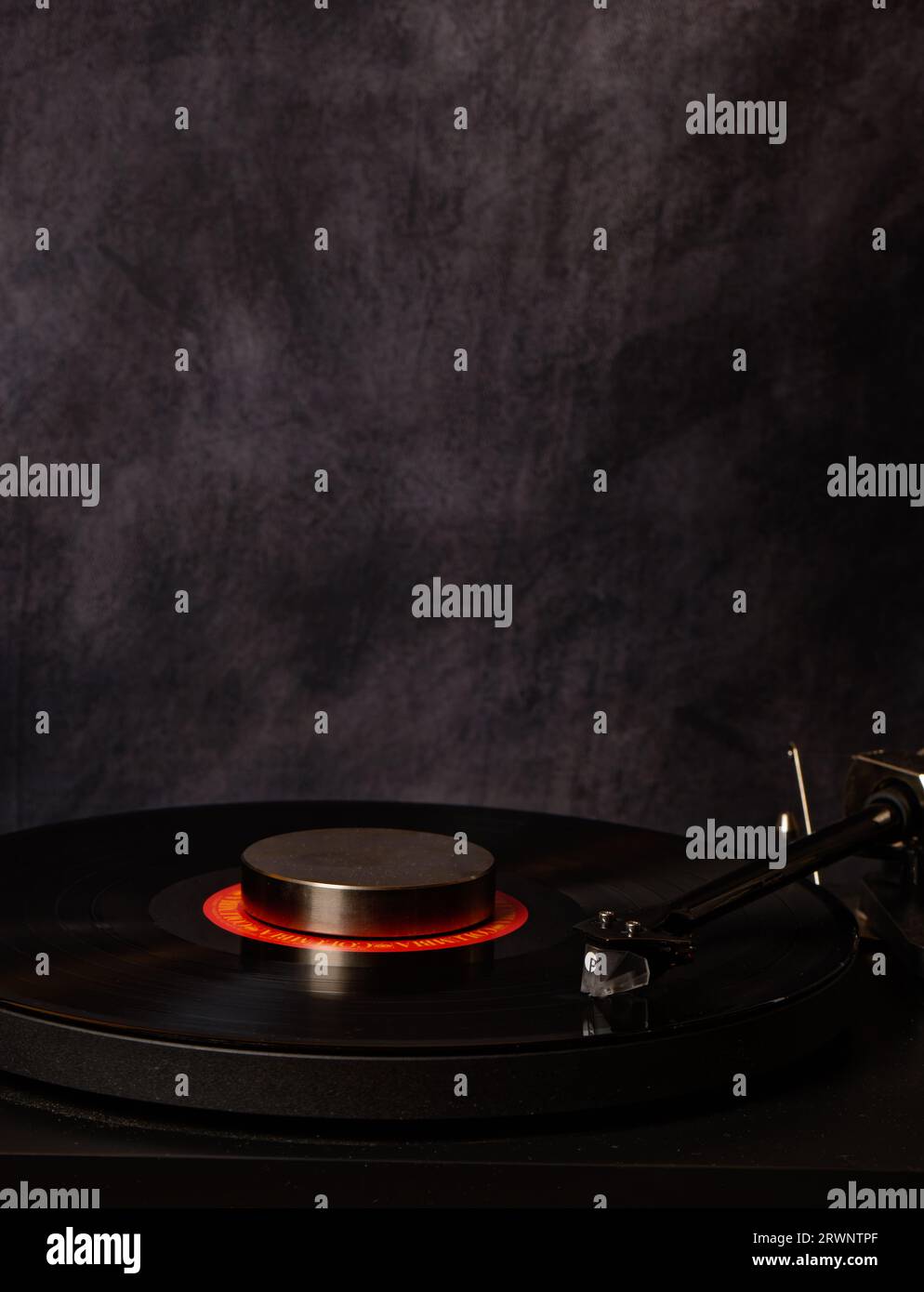 Pro-ject Debut Pro turntable and tone arm with heavy duty vinyl LP ...