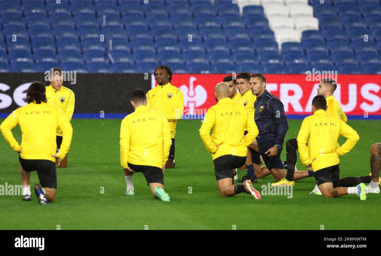 The aek athens players during training hi-res stock photography and ...