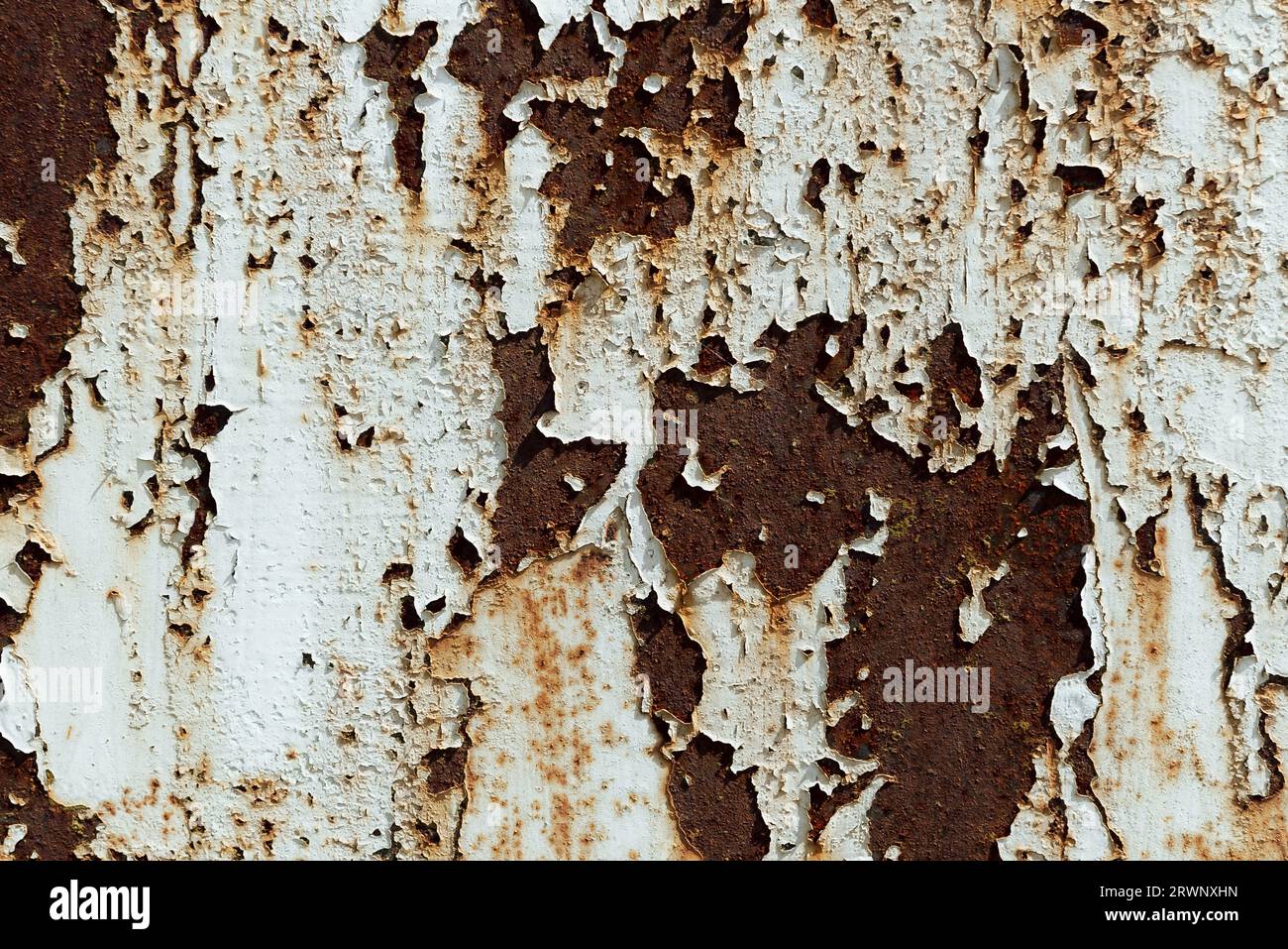 Cracked paint on metal surface. Metal texture with rust Stock Photo - Alamy