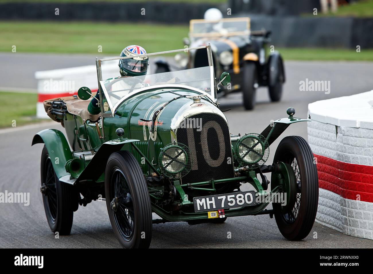 1925 Bentley 3 Litre Le Mans driven by William Medcalf in the Rudge ...