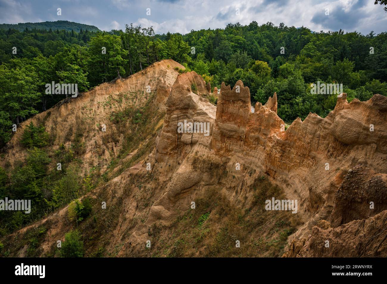 Pjescane piramide hi-res stock photography and images - Alamy