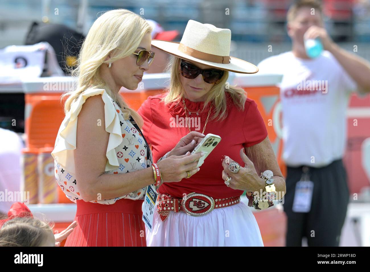 Tammy Reid, right, wife of Kansas City Chiefs head coach Andy Reid, and ...