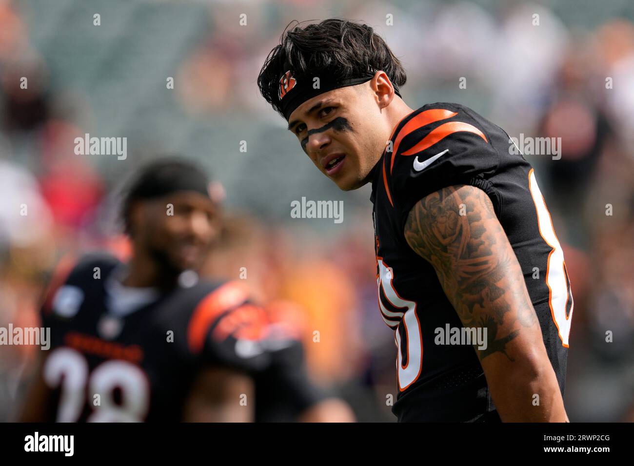 Cincinnati Bengals wide receiver Andrei Iosivas warms up during an NFL ...