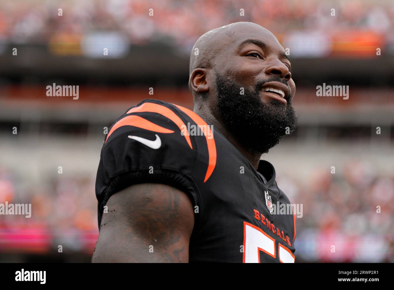 Cincinnati Bengals linebacker Germaine Pratt walks to the locker room ...