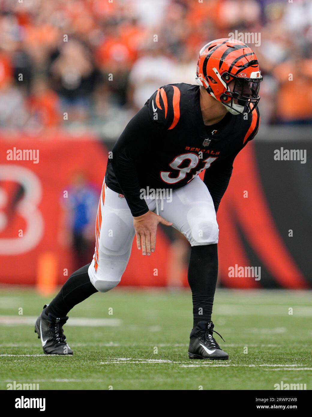 Cincinnati Bengals defensive end Trey Hendrickson (91) plays during an ...