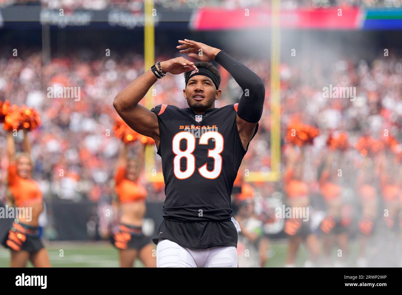 Cincinnati Bengals wide receiver Tyler Boyd runs onto the field during ...